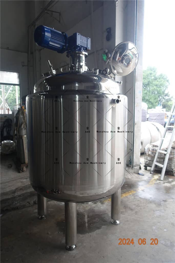 Durable And Efficient 300 Gallon Mixing Tank For Industrial And ...